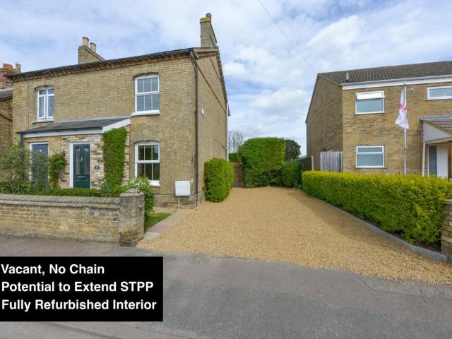 2 bedroom semi detached house for sale