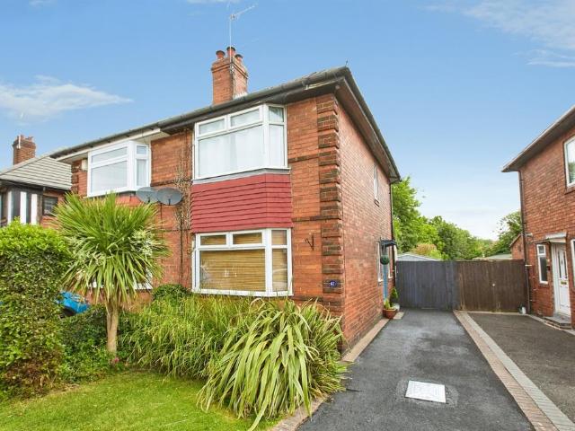 2 bedroom semi detached house for sale