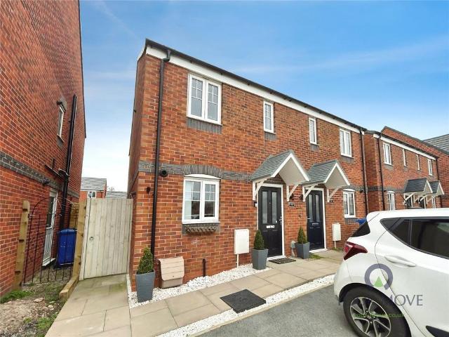 2 bedroom semi detached house for sale