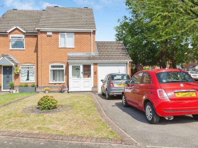 2 bedroom semi detached house for sale