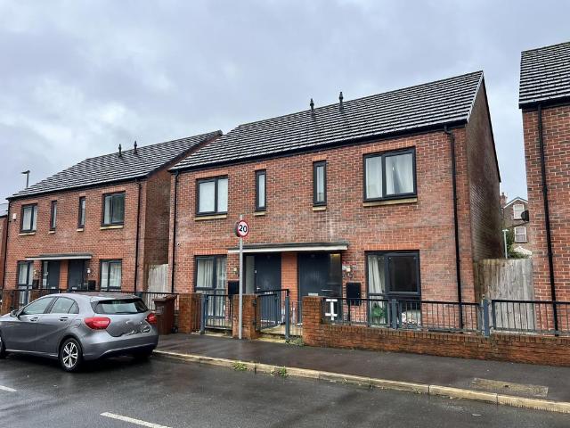2 bedroom semi detached house for sale