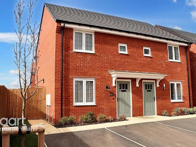 2 bedroom semi detached house for sale