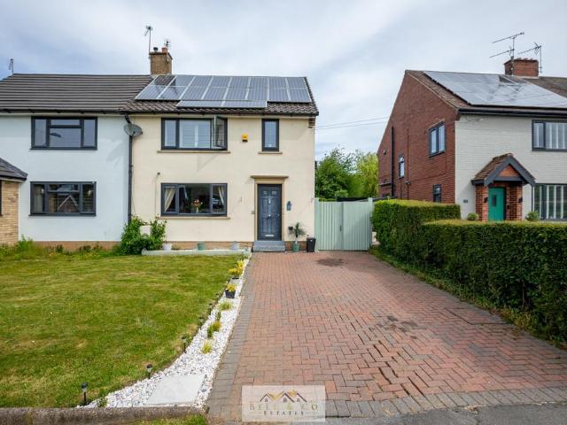 2 bedroom semi detached house for sale