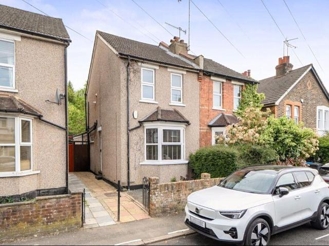 2 bedroom semi detached house for sale