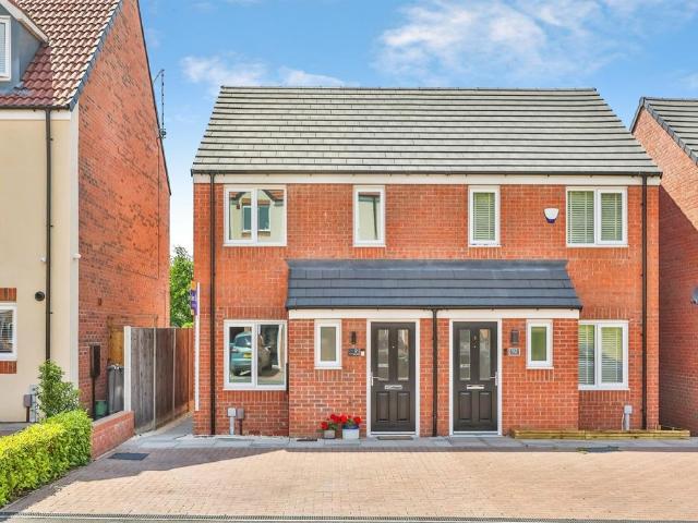 2 bedroom semi detached house for sale