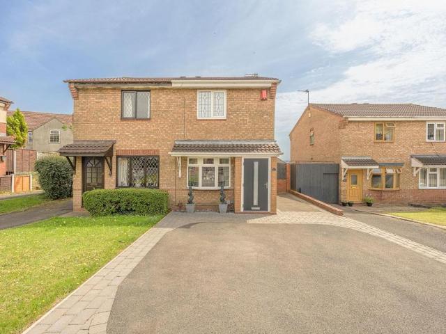 2 bedroom semi detached house for sale