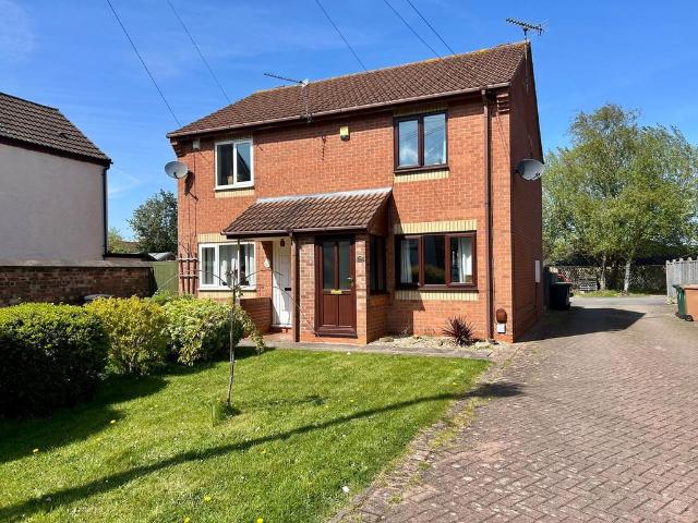 2 bedroom semi detached house for sale