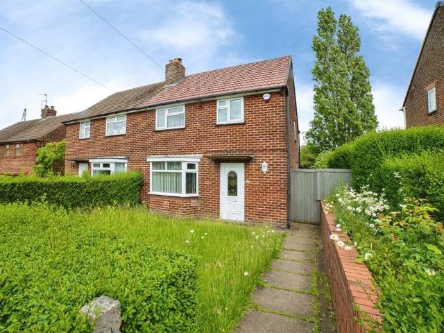 2 bedroom semi detached house for sale