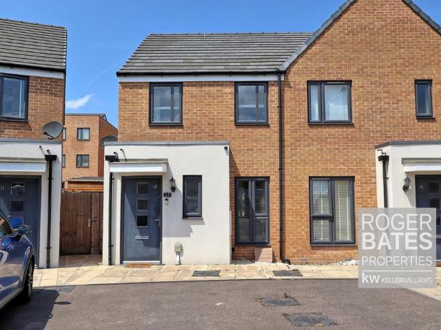 2 bedroom semi detached house for sale