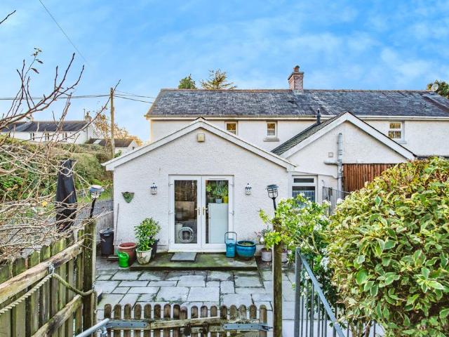 2 bedroom semi detached house for sale
