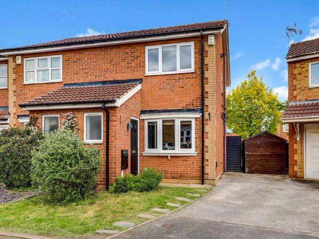 2 bedroom semi detached house for sale