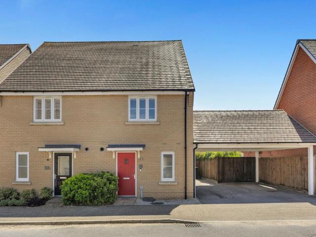 2 bedroom semi detached house for sale