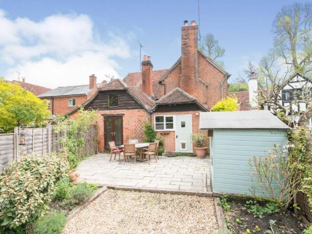 2 bedroom semi detached house for sale