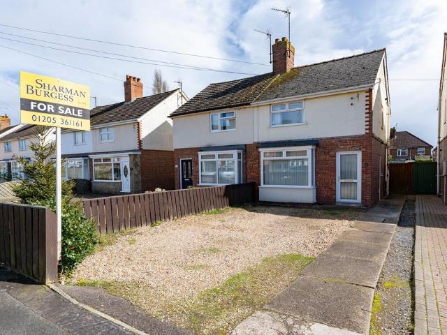 2 bedroom semi detached house for sale