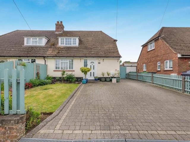 2 bedroom semi detached house for sale