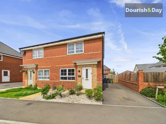 2 bedroom semi detached house for sale