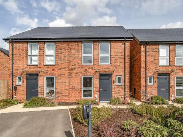 2 bedroom semi detached house for sale