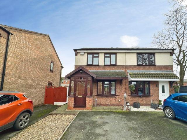 2 bedroom semi detached house for sale