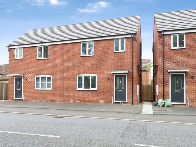 2 bedroom semi detached house for sale
