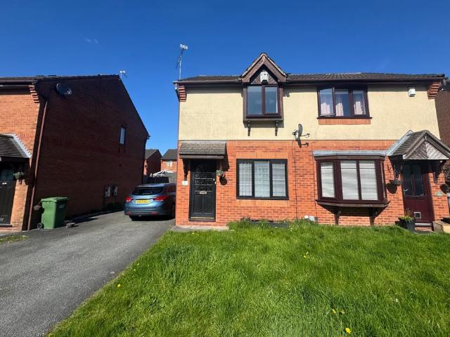 2 bedroom semi detached house for sale