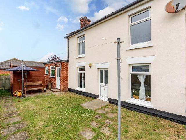2 bedroom semi detached house for sale