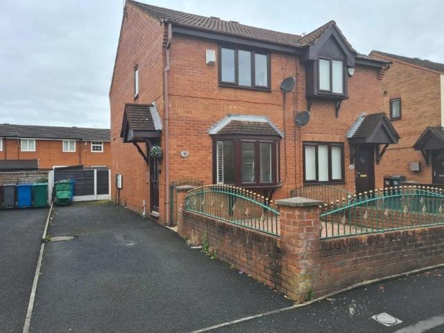 2 bedroom semi detached house for sale
