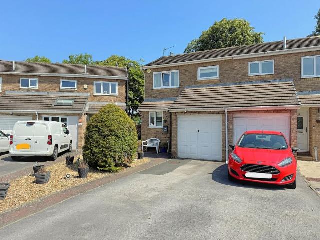 2 bedroom semi detached house for sale