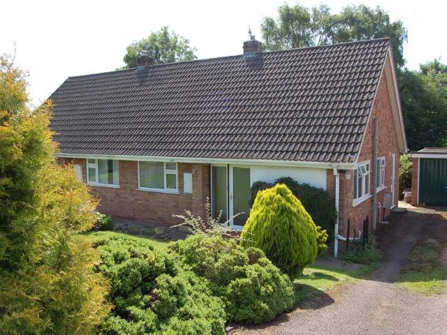 2 bedroom semi detached house for sale