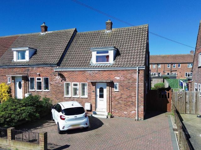 2 bedroom semi detached house for sale