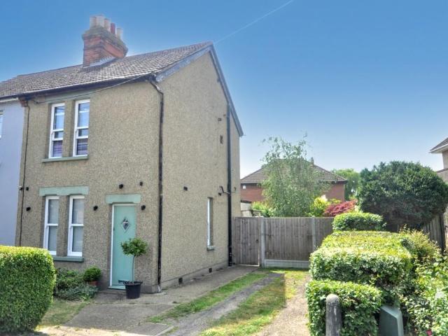 2 bedroom semi detached house for sale