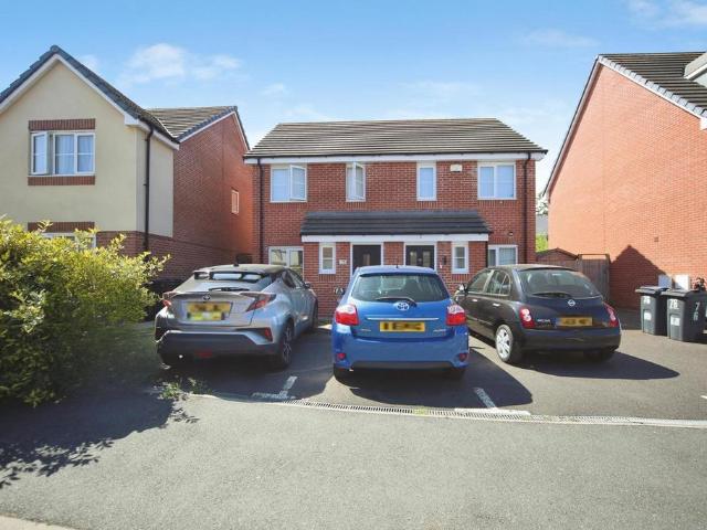 2 bedroom semi detached house for sale