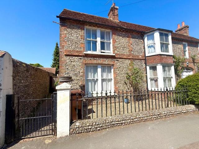 2 bedroom semi detached house for sale