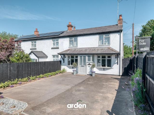 2 bedroom semi detached house for sale