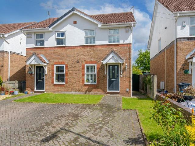 2 bedroom semi detached house for sale