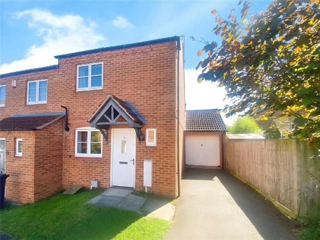 2 bedroom semi detached house for sale
