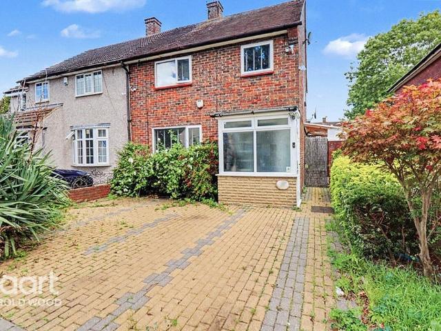 2 bedroom semi detached house for sale