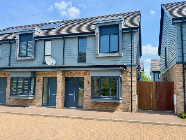 2 bedroom semi detached house for sale