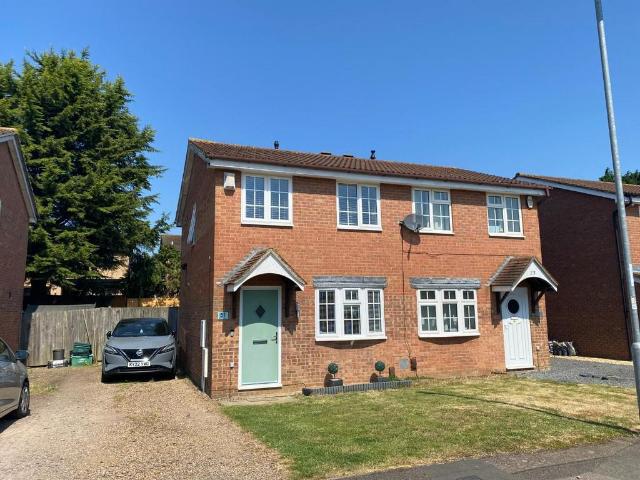 2 bedroom semi detached house for sale