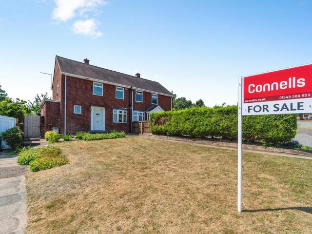 2 bedroom semi detached house for sale