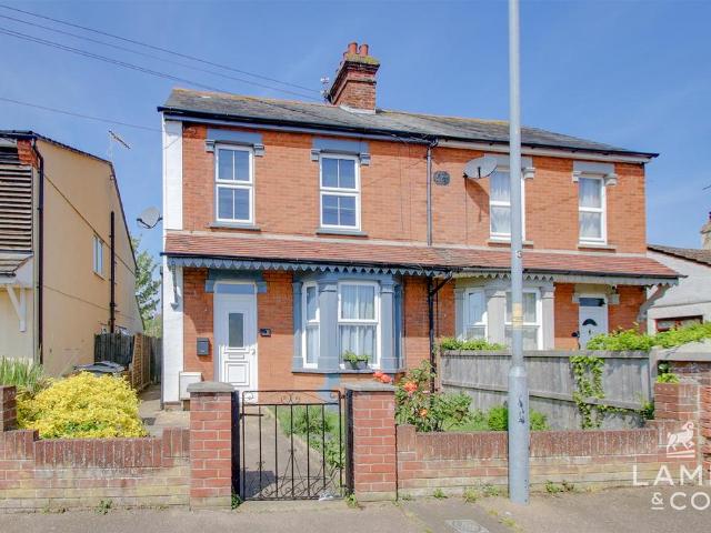 2 bedroom semi detached house for sale