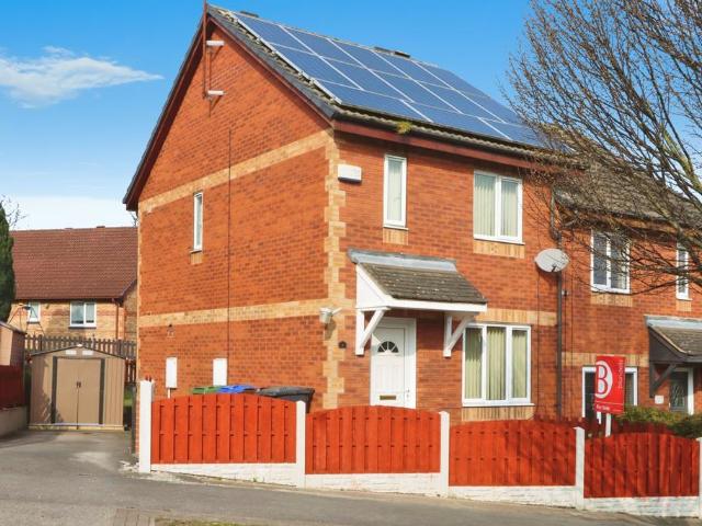 2 bedroom semi detached house for sale