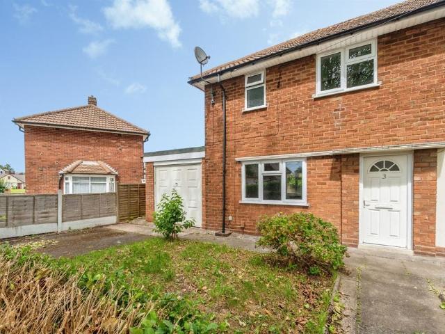 2 bedroom semi detached house for sale