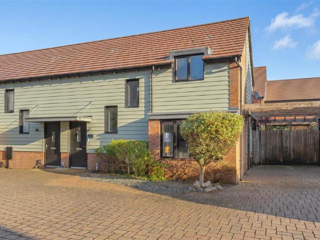 2 bedroom semi detached house for sale