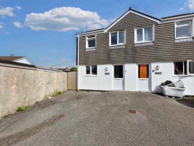2 bedroom semi detached house for sale