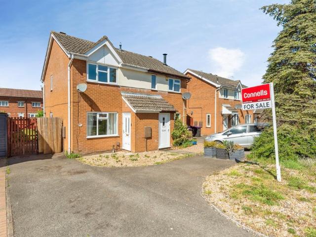 2 bedroom semi detached house for sale