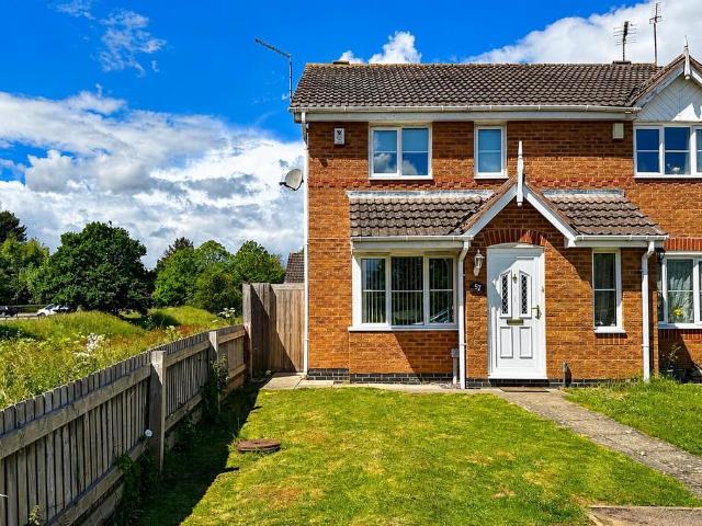2 bedroom semi detached house for sale