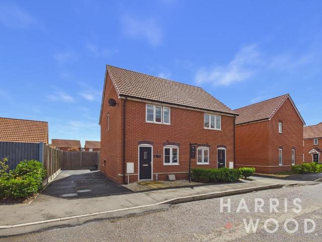2 bedroom semi detached house for sale