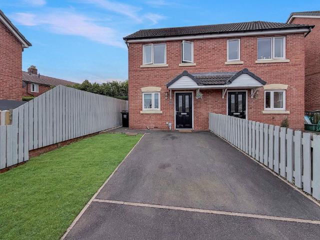 2 bedroom semi detached house for sale