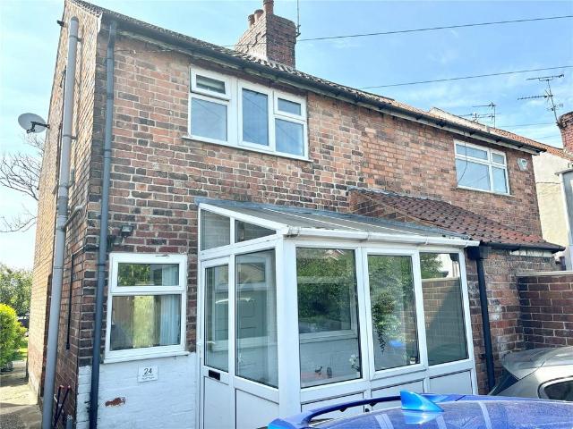 2 bedroom semi detached house for sale