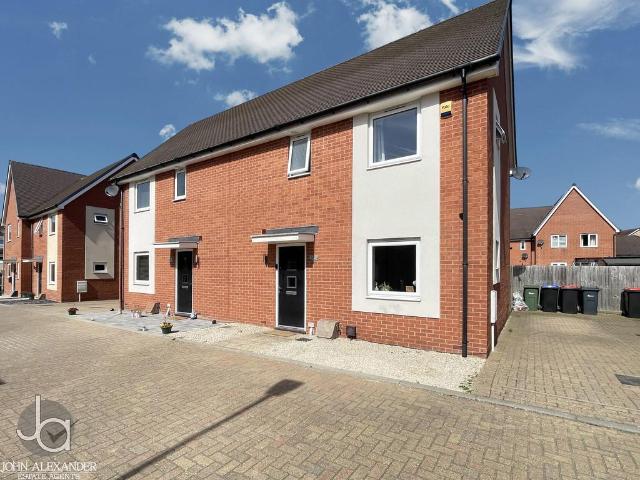 2 bedroom semi detached house for sale